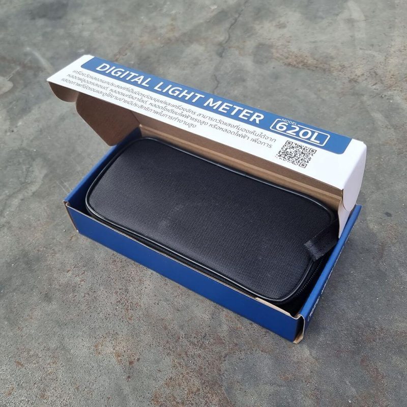 เครื่องวัดแสง รุ่น 620L SUMO - STintertrade