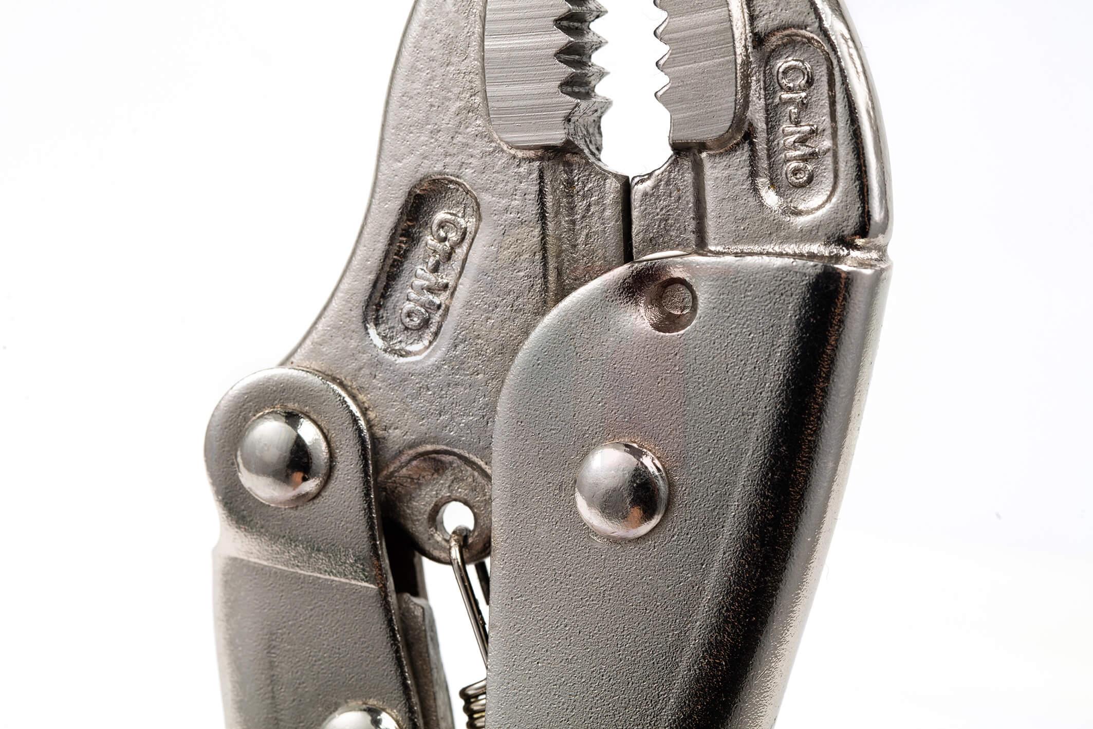 คีมล็อคปากโค้งขนาด 10 นิ้ว SATA 71103 - STintertrade